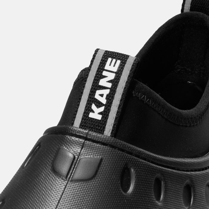 Blackout – KANE Revive AC – Active Recovery Shoe