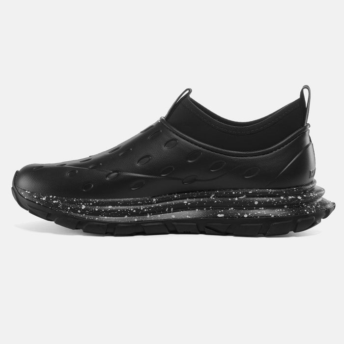 Blackout – KANE Revive AC – Active Recovery Shoe