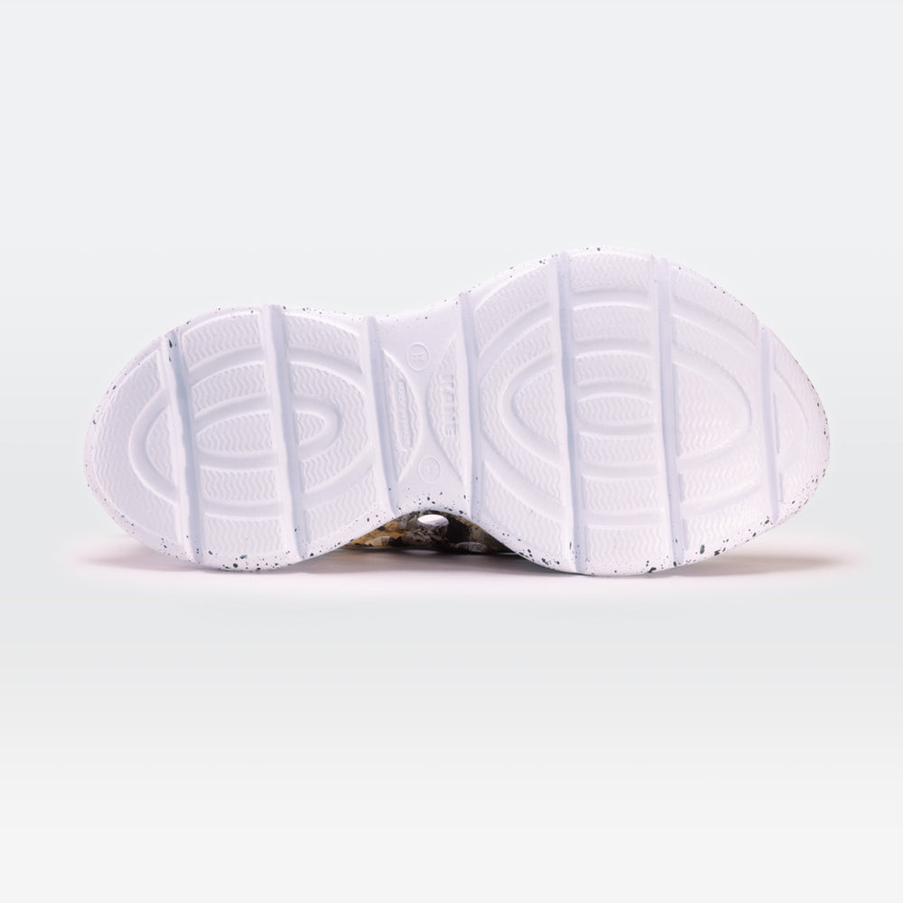 Kane x Realtree– Kane Revive – Active Recovery Shoe