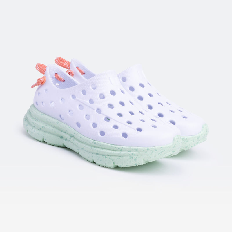 White / Black Speckle – Kane Revive Kids – Active Recovery Shoe