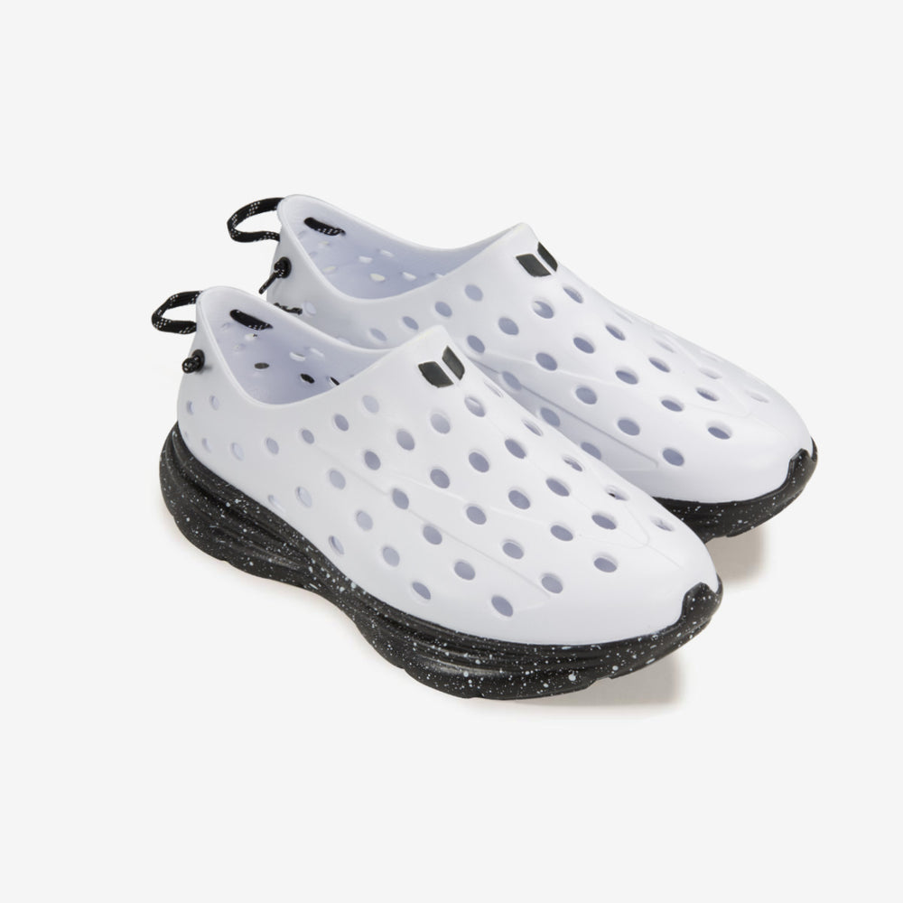 White / Black Speckle – Kane Revive – Active Recovery Shoe